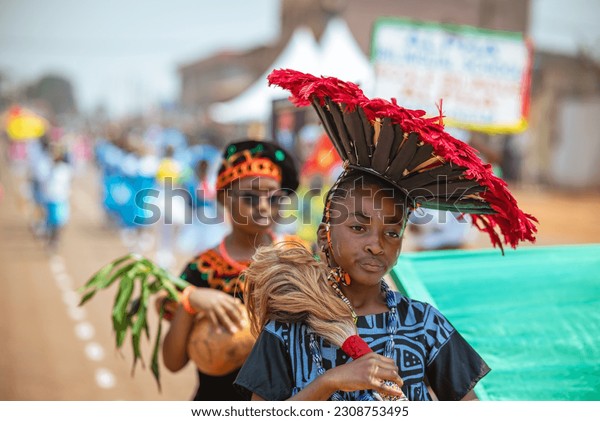 3+ Thousand Enfant Du Cameroun Royalty-Free Images, Stock Photos & Pictures | Shutterstock
