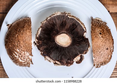 585 Portabella Mushroom Caps Images, Stock Photos & Vectors | Shutterstock