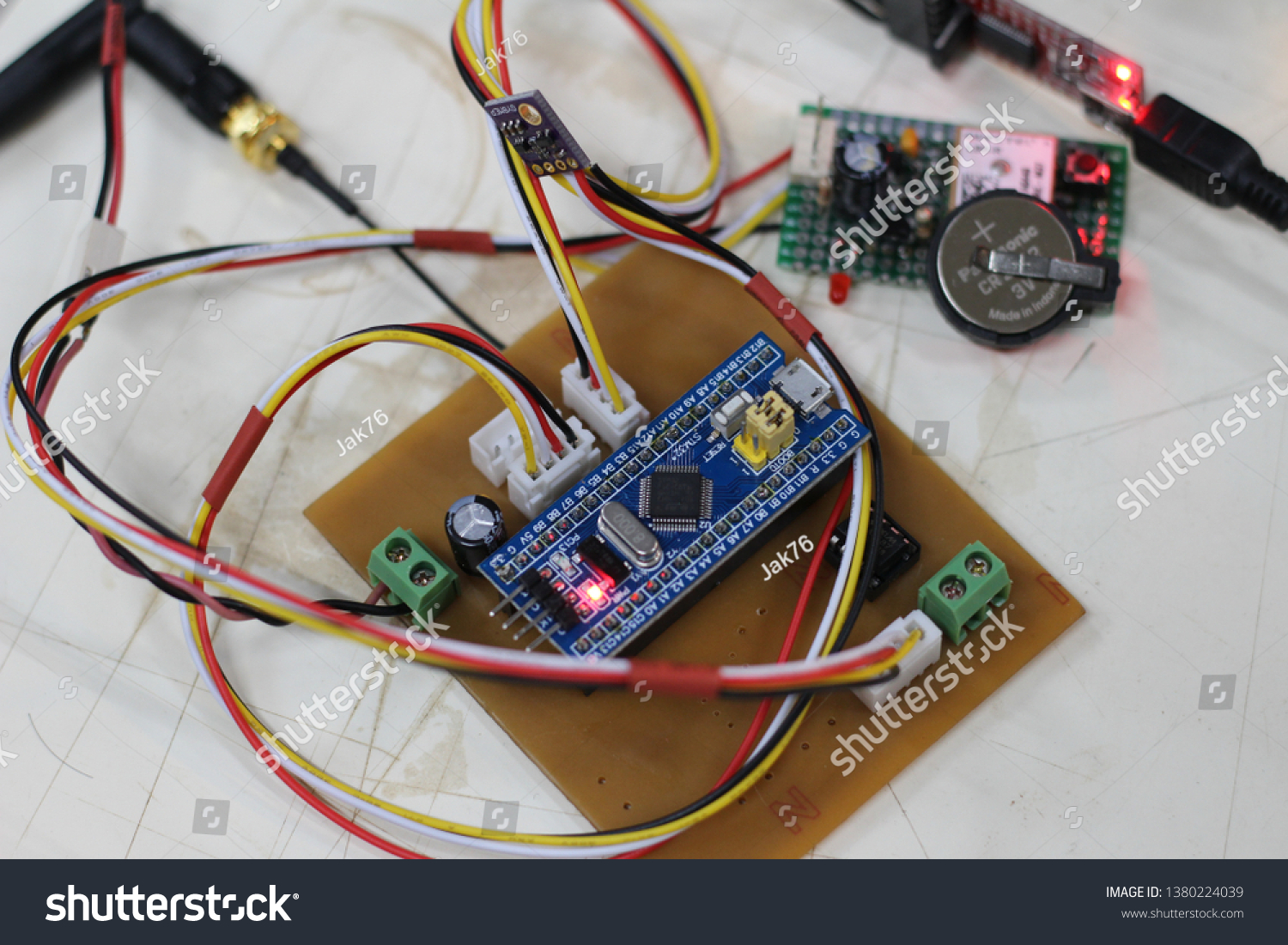 Stm32f103 Lorawan Node Sense Temperature Humidity Stock Photo ...