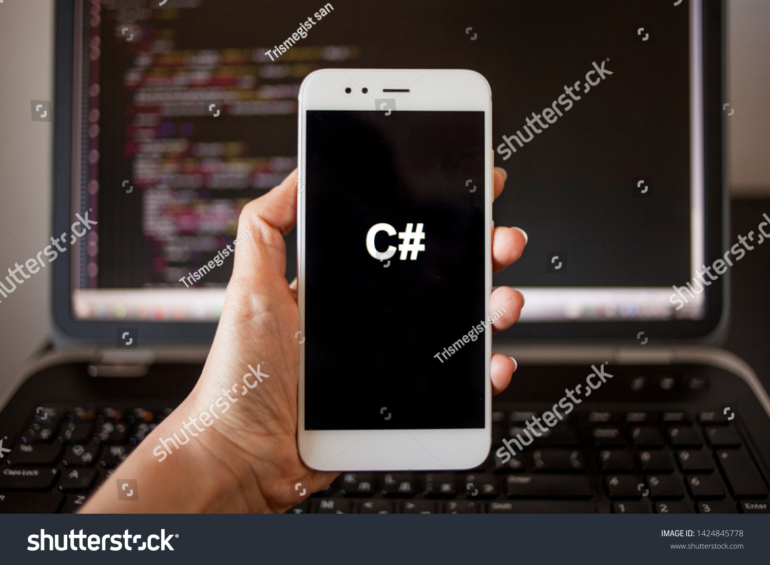 6.725 afbeeldingen voor c program: afbeeldingen, stockfoto‘s en vectoren | Shutterstock