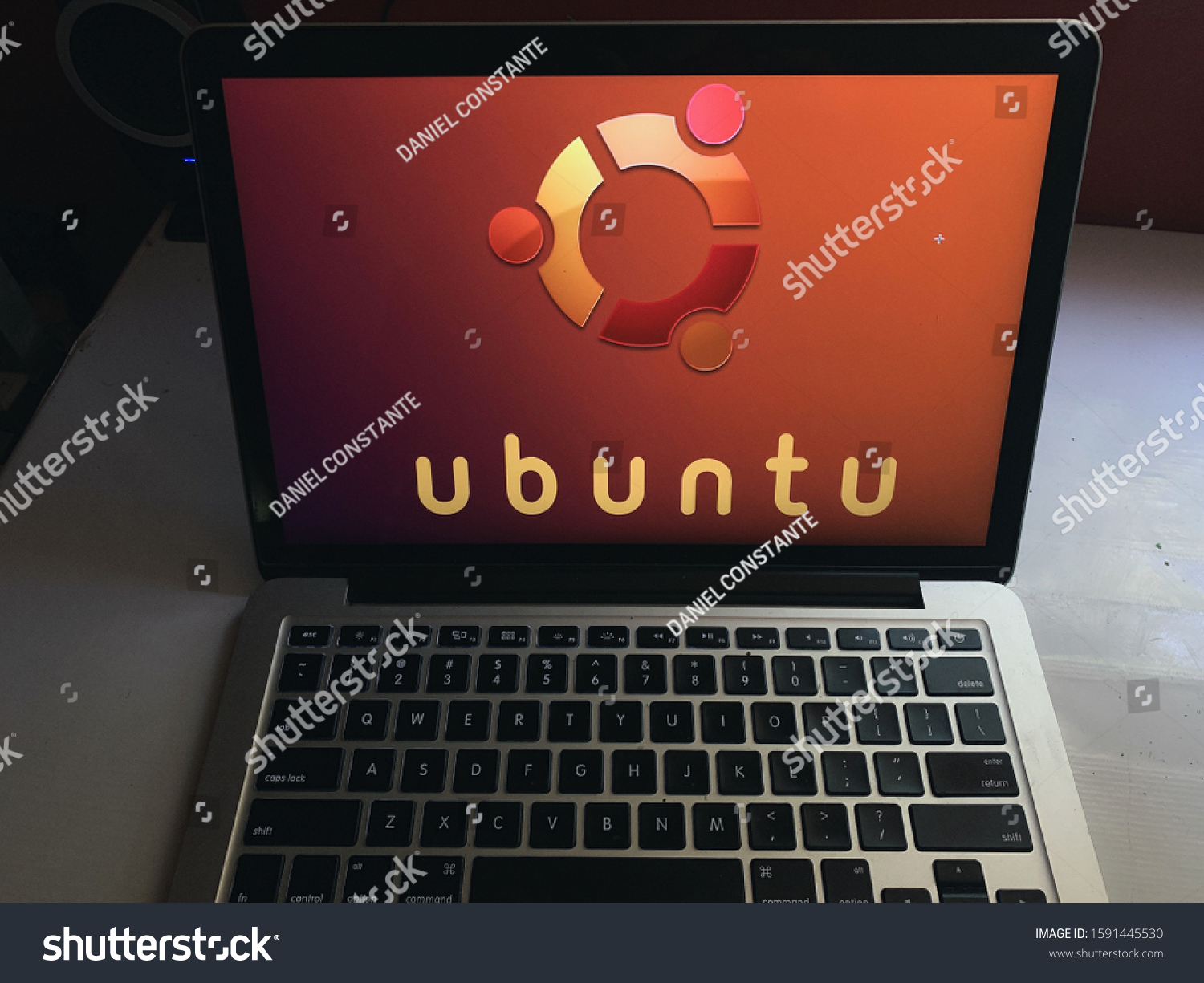 86 Ubuntu Tecnologia Images, Stock Photos & Vectors | Shutterstock