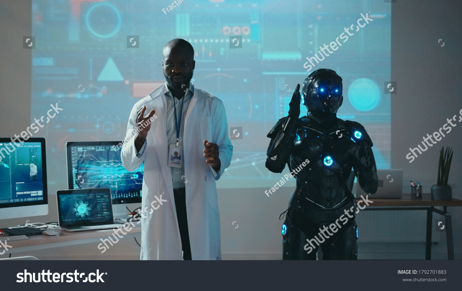 Waving Robot: Over 114 Royalty-Free Licensable Stock Photos | Shutterstock