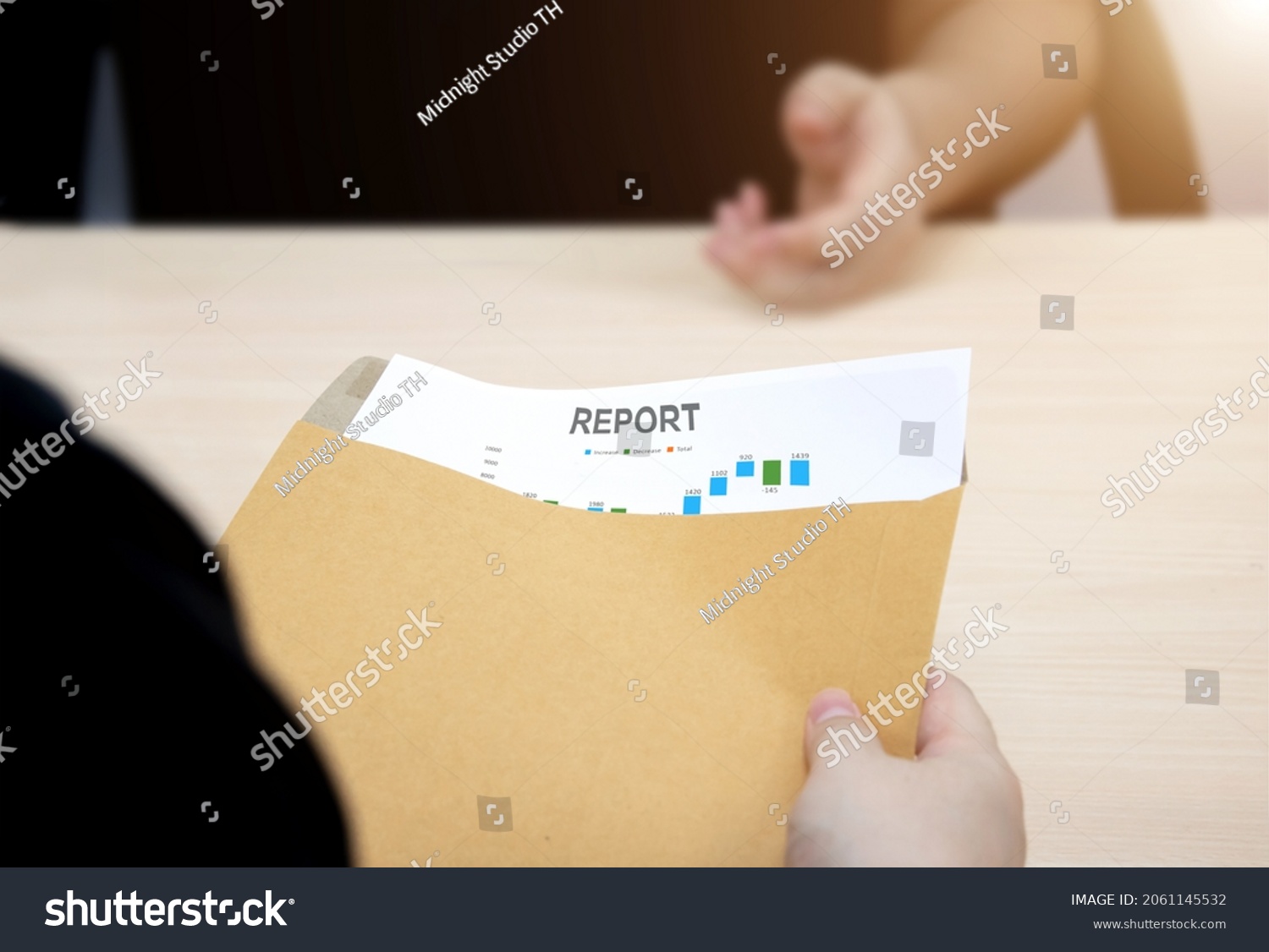 638 Hand Report Supervisor Images, Stock Photos & Vectors | Shutterstock