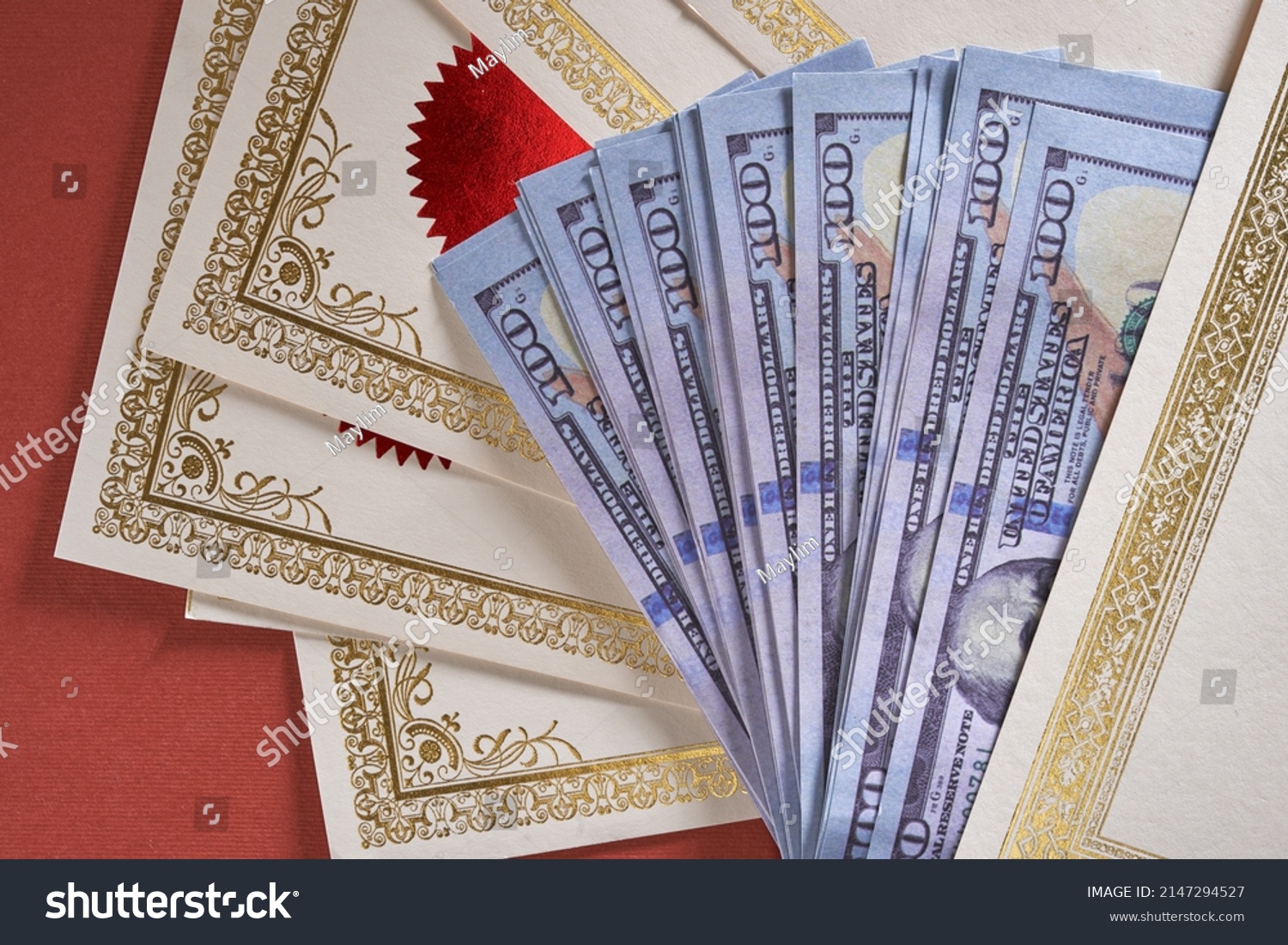 투자증권 오브젝트 배경 1180개가 넘는 로열티 프리 라이선스 대상 스톡 사진 Shutterstock