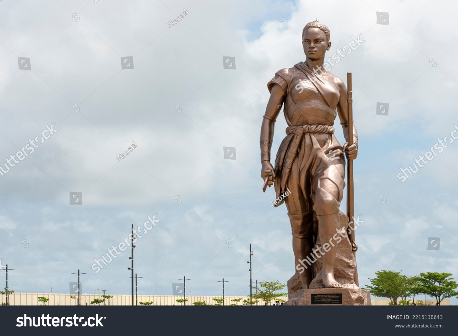 898 Amazone Statue Images, Stock Photos & Vectors | Shutterstock
