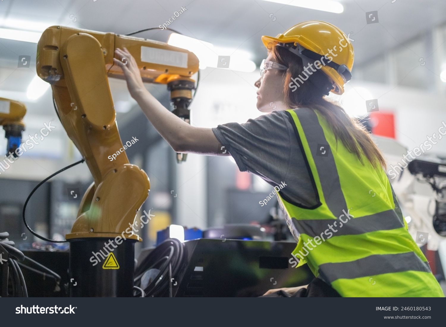Robotic Trainees Learn Operating Programming Troubleshooting Stock Photo 2460180543 | Shutterstock