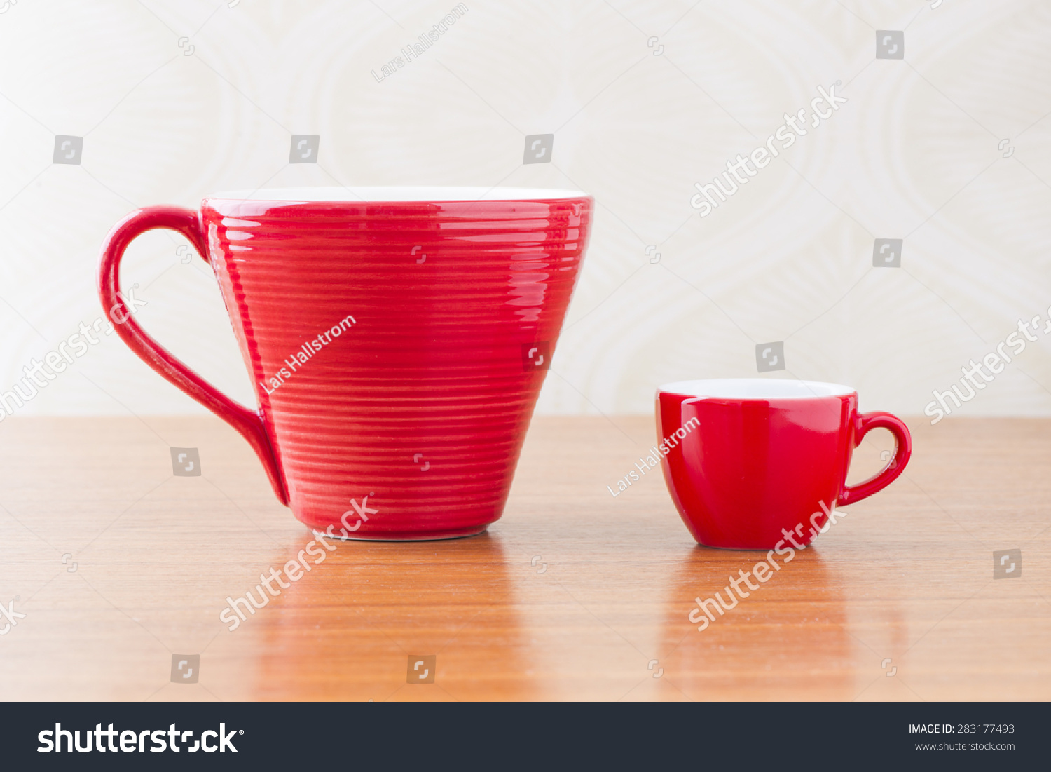 48,255 Big Small Objects Royalty-Free Images, Stock Photos & Pictures ...